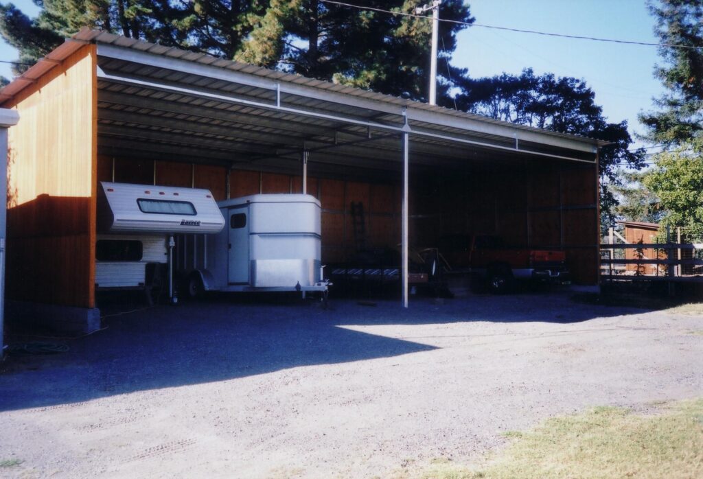 3-Sided Buildings - SC Barns Buildings and Fence