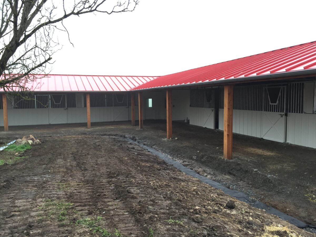 Shedrow Barn - SC Barns Buildings and Fence