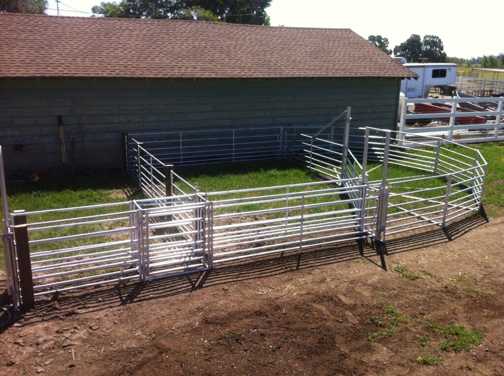 Custom Gates & Panels - SC Barns Buildings and Fence